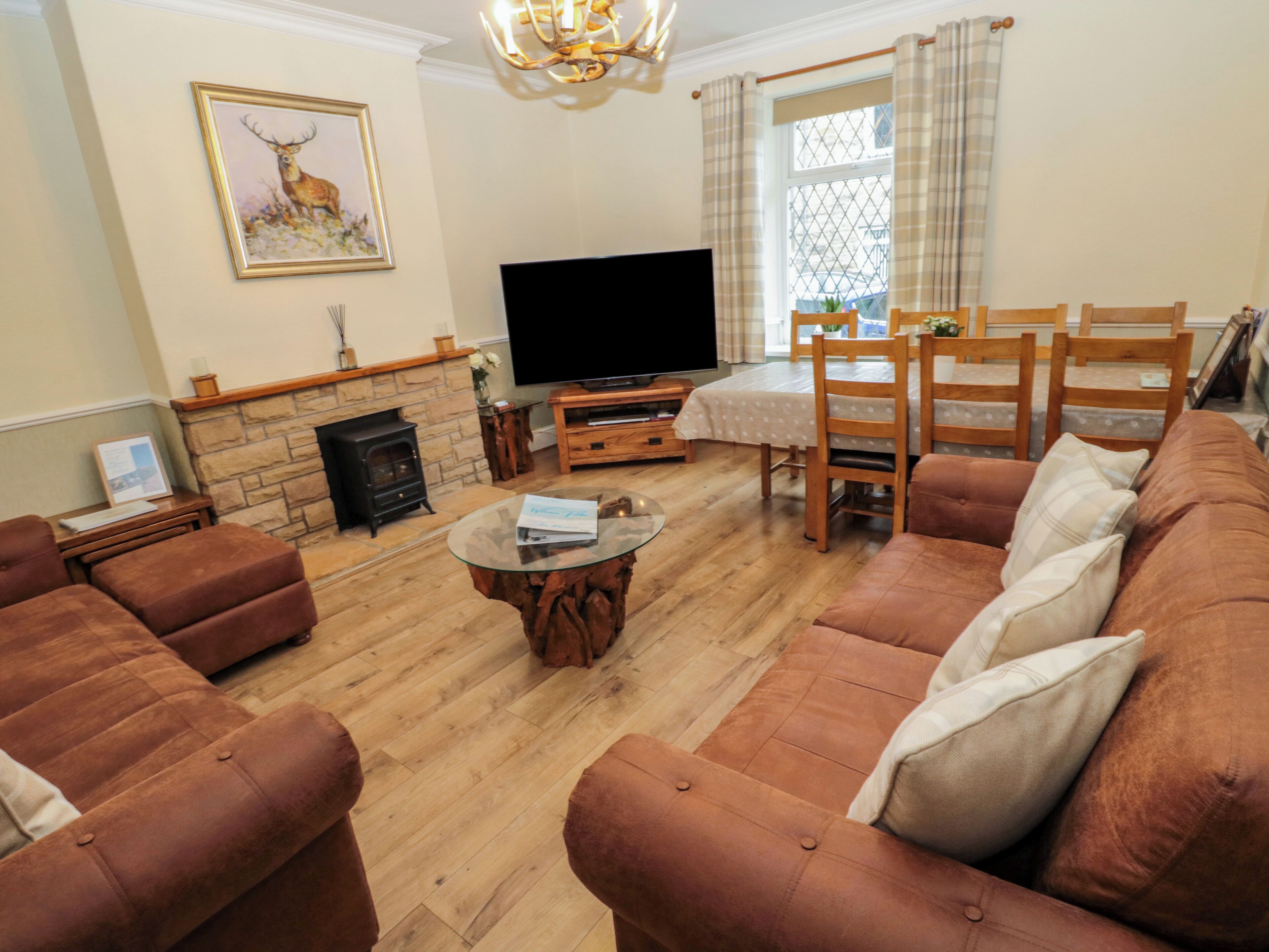 Bonnie's Retreat, Pet Friendly, Character Holiday Cottage In Amble - Alnmouth