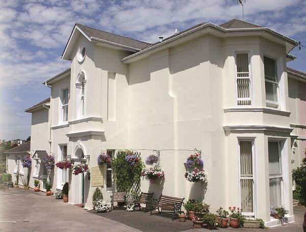 Barramore Holiday Apartments - Paignton
