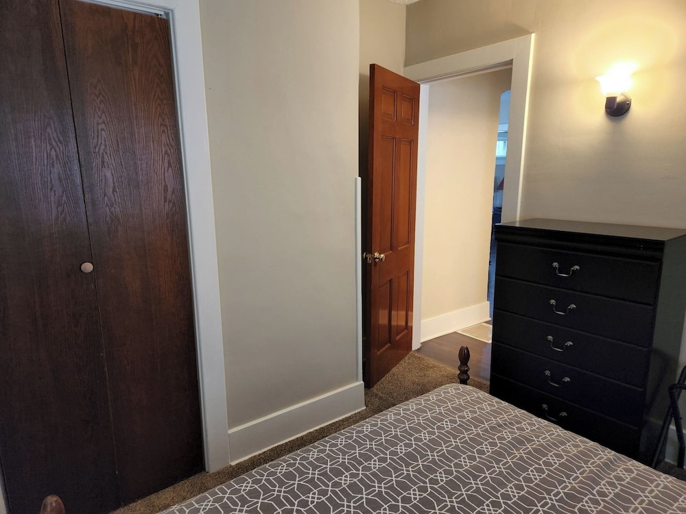 Quaint, Cozy, Updated Home -- 15 Min To Us Air Force Museum! - Dayton, OH