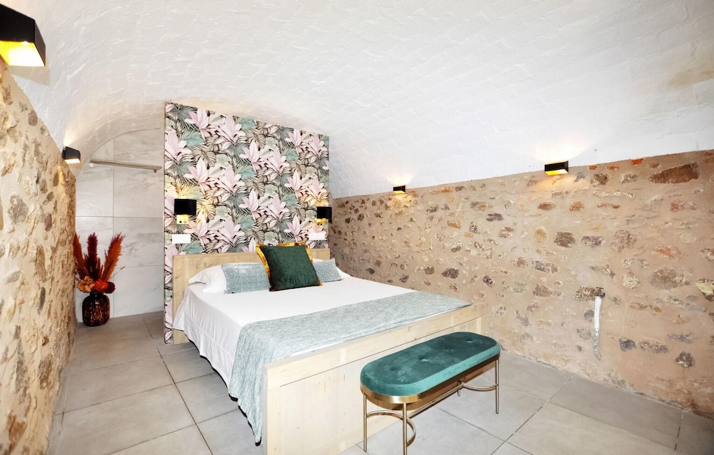 Superbe Maison à Fourques Avec Wifi - Le Boulou
