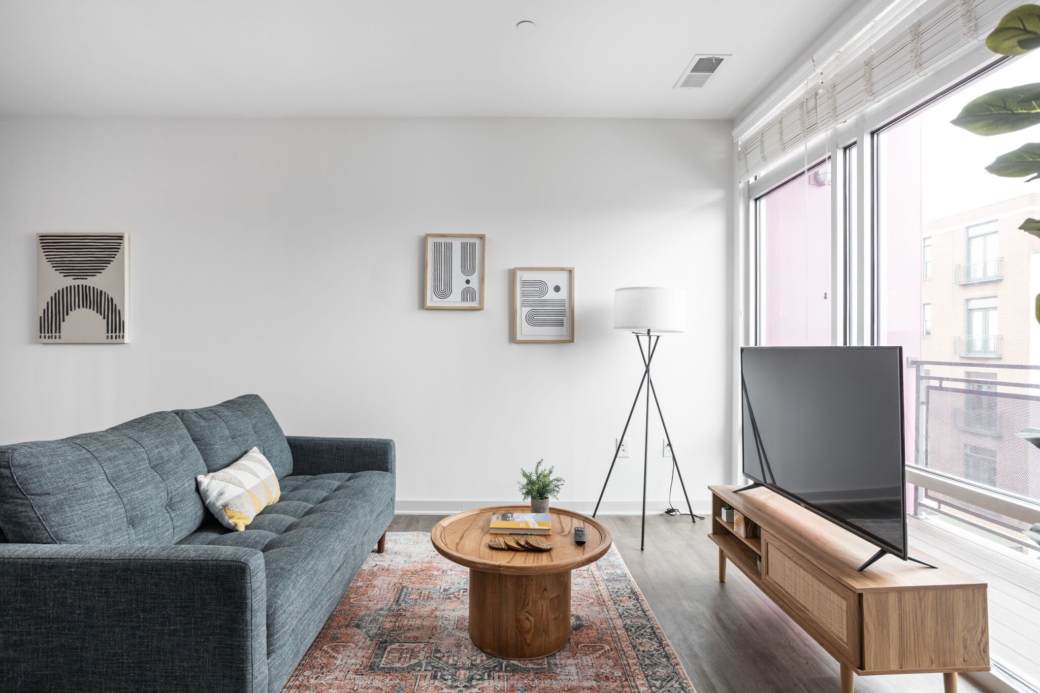 Apartamento, 1 quarto | Sala de estar | Smart TV, Netflix, Hulu, serviços de streaming 