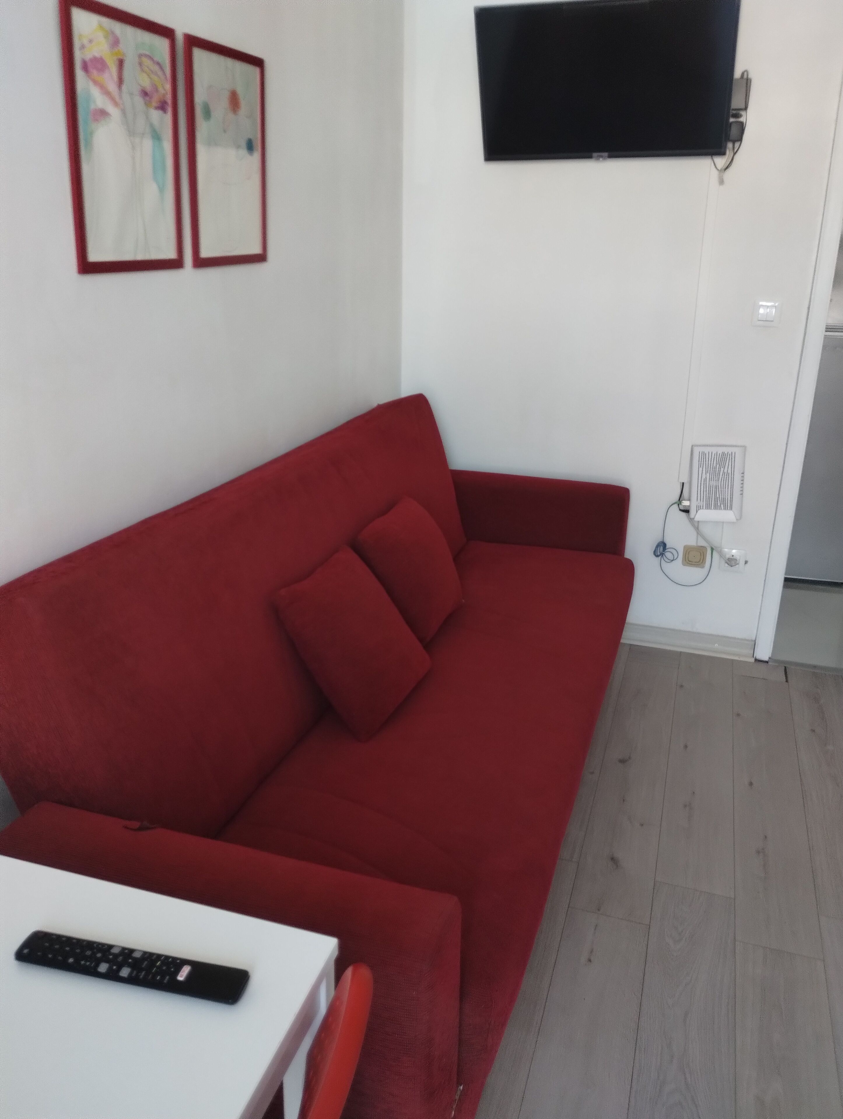 Family; Double Bed + 1 Twin Bed Or 3 Twin Beds; Balcony; Park Free Easy Front - Padua