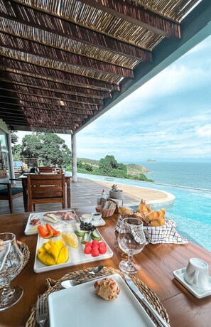 Pequeno-almoço inspirado na cozinha local diário incluído