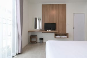 Quarto casal premier (Cottage) | Escrivaninha, Wi-Fi de cortesia, roupa de cama