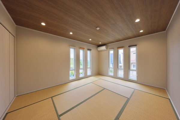 Crystal Besso Shirahama - Japan