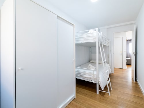 Apartamento Granada, 3 Dormitorios, 8 Personas - Granada, España