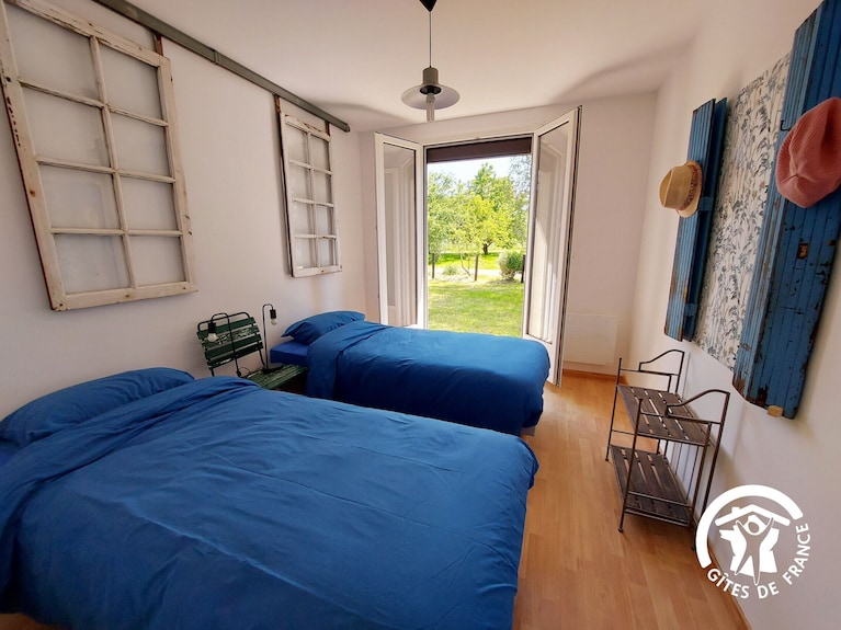 Charmant Gîte à La Campagne Avec Véranda, Babyfoot, & Randonnées Idéal Familial! - Mayenne