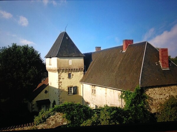 Château De Montautre - Haute-Vienne