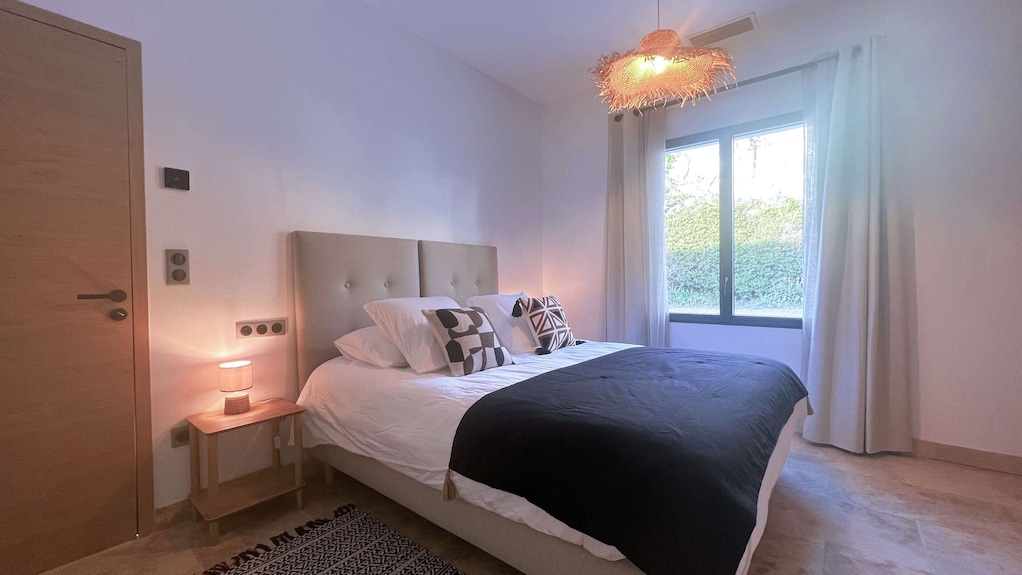 Suite Duo, Les Logis De Cocagne, L'ocre - Paradou