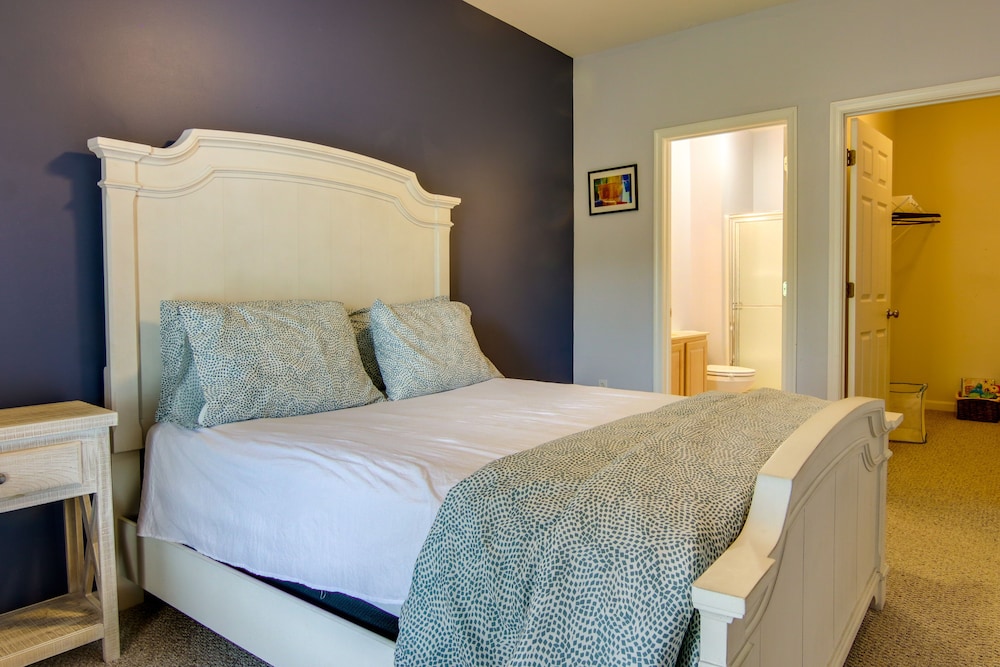 Condo W/ Pool Access ~ 2 Mi To Rehoboth Beach! - Rehoboth Beach, DE
