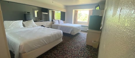 Quarto Standard, 2 camas queen-size, não fumadores | Wi-fi grátis, roupa de cama fornecida