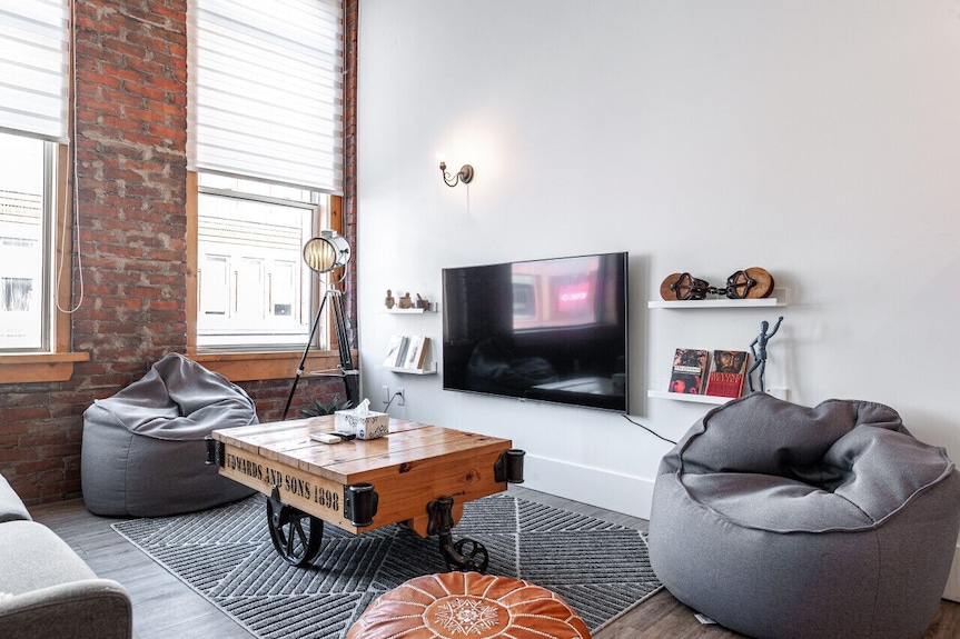 Juno Lofts: Memories Of Chelsea - Stratford