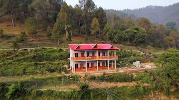 Fachada da propriedade