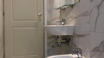 Quarto Duplo | Casa de banho