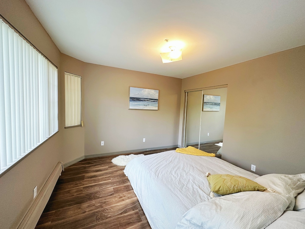 Ubc Trailhead Villa ,Beaches In10 Minuteswalk,local Boutique Restaurant 5minutes - Vancouver