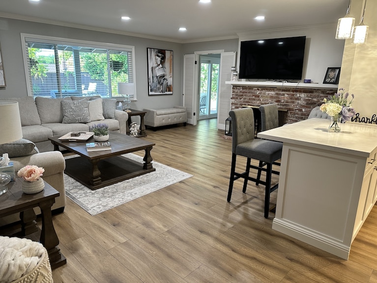 Secluded Home W/pool Located 5 Mins From American River - Rancho Cordova, CA