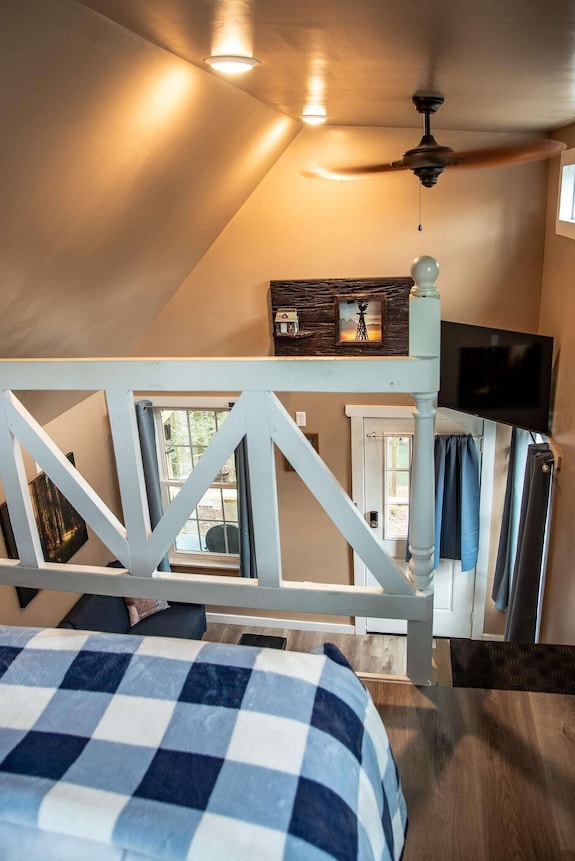 Oak Cabin At Ranger Creek - Near Coalmont Ohv Park! - Savage Gulf State Park, Palmer