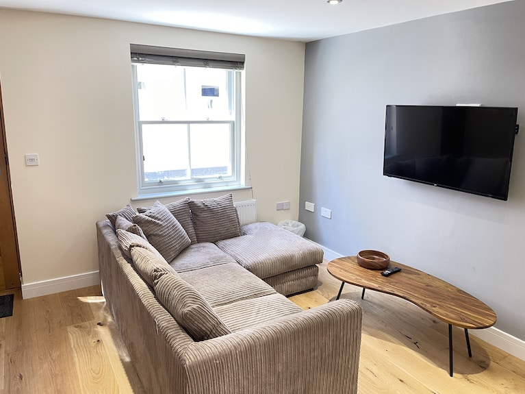 Rosies Retreat - A Cottage That Sleeps 4 Guests In 2 Bedrooms - 聖艾夫斯