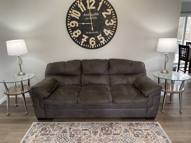 Lovely Three Bedroom Home In A Quiet Neighborhood - Muskegon, MI
