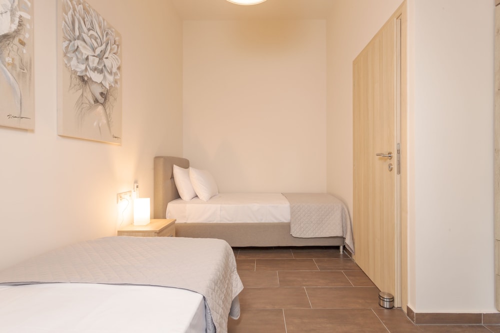 Villa Del Monte - Where Modern Elegance Meets The Serenity Of Nature. - Ретимно