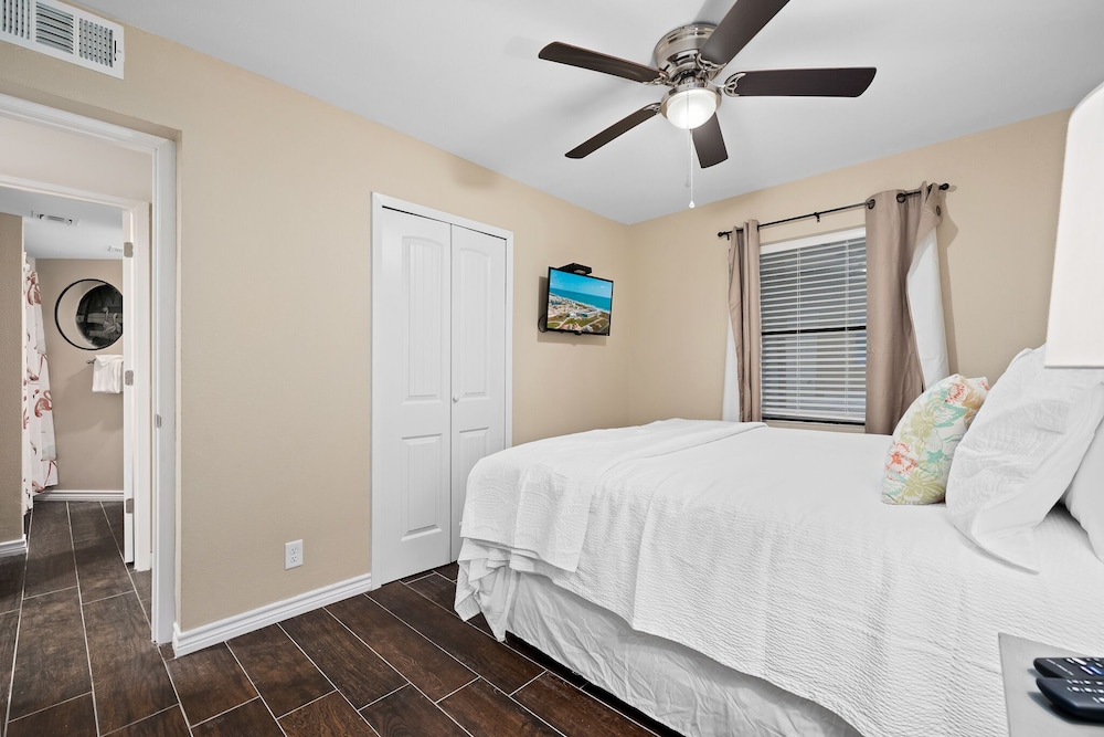 La Mirage Condo 101 Beachfront Condo Resort With Private Boardwalk - Port Aransas