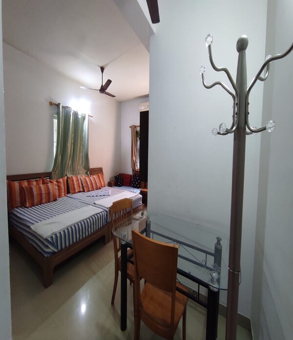 蓝石服务式公寓 - 孔巴托