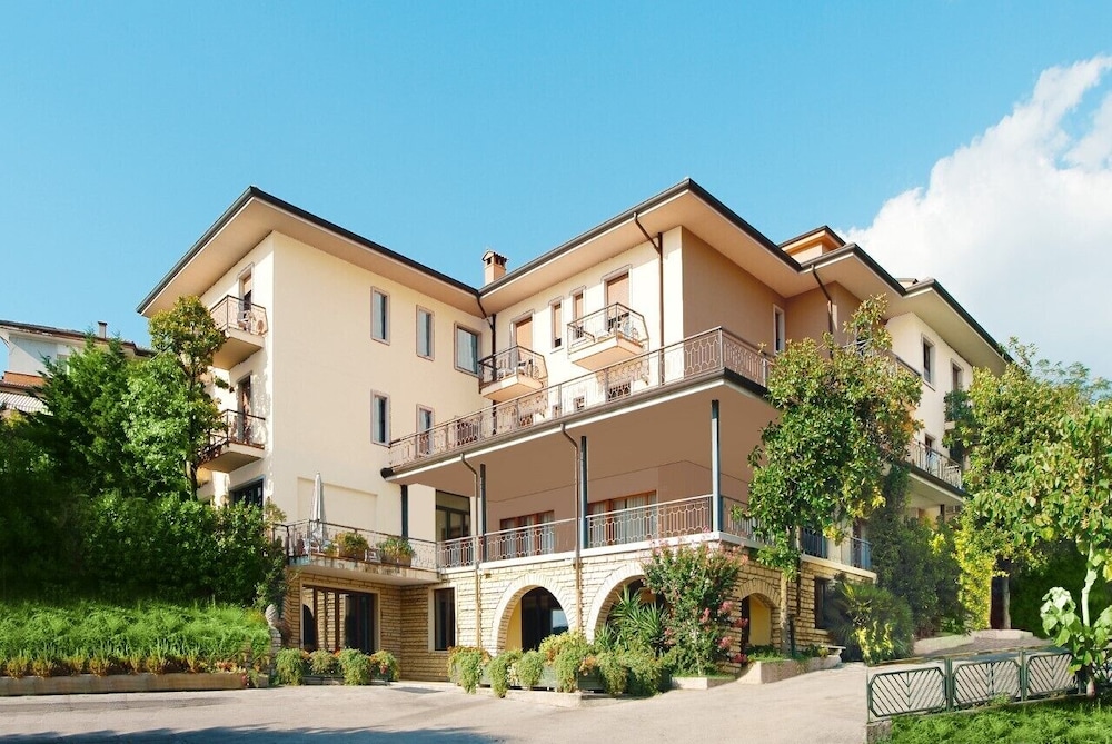 Residence Panorama - Garda