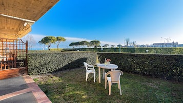 Apartamento Básico | Terraço/pátio interior