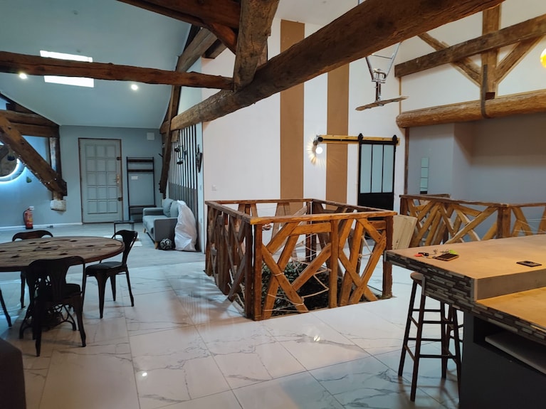 A 2 Pas Des éTangs,\nmaison Calme Et Spacieuse .\Nbienvenue A Peyriac De Mer - Sigean