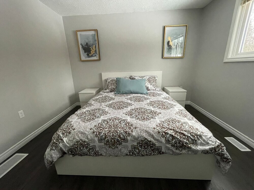 Point Clark - Peaceful Cottage Close to the Beach - Huron-Kinloss | Vrbo