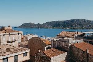 Suite, vista para a baía | Vista do quarto