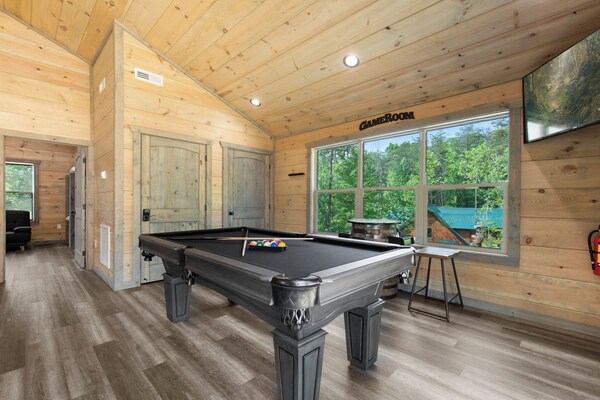 Spool Time By Smoky Cove Resort - Sevierville, TN