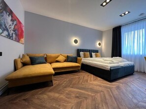 Quarto Triplo Básico | Wi-fi grátis 