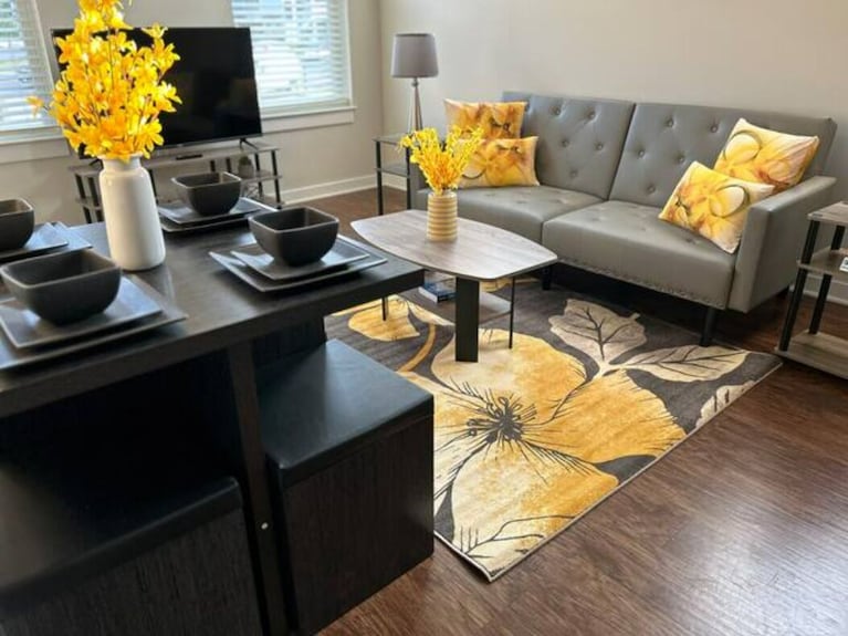 Serenity 1 King Bed/pool - Metro Richmond Zoo, Moseley