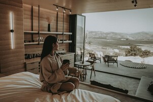 Estúdio | Roupas de cama premium, frigobar, cofres nos quartos, cortinas blackout