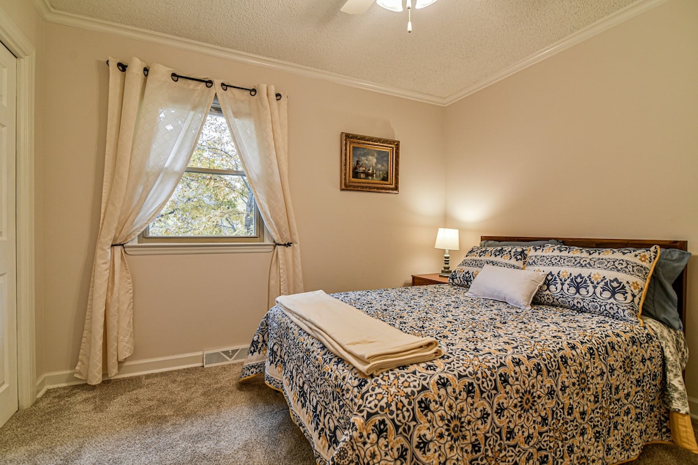 Forest Run - 4 Bedrooms With Hot Tub - Asheville, NC