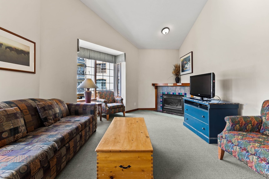 Hearthstone Lodge #228 - British Columbia