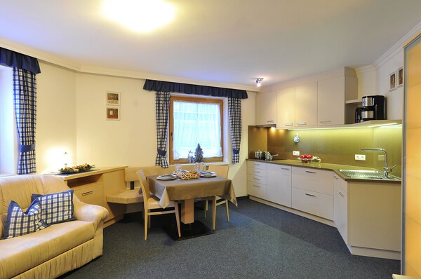 Residence Bondi - Corvara, BZ, Italy
