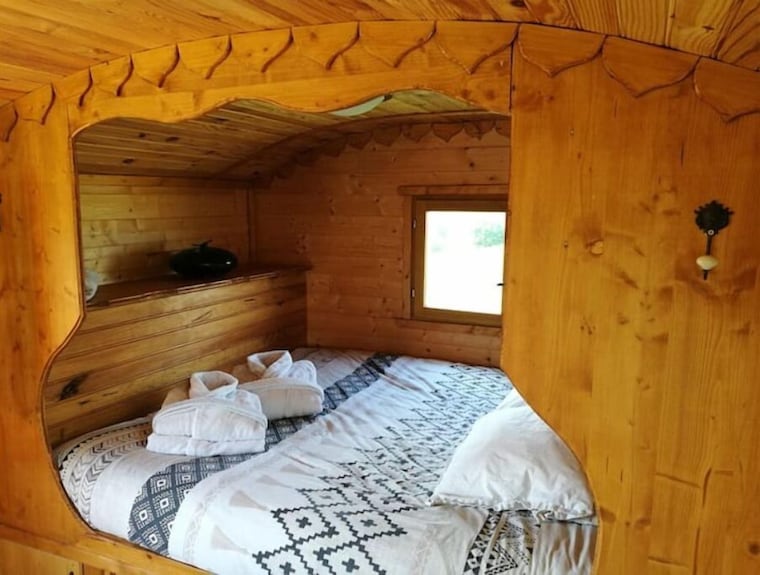 Roulotte Et Spa, Vue Sur Les Pyrénées à Puymaurin - Haute-Garonne