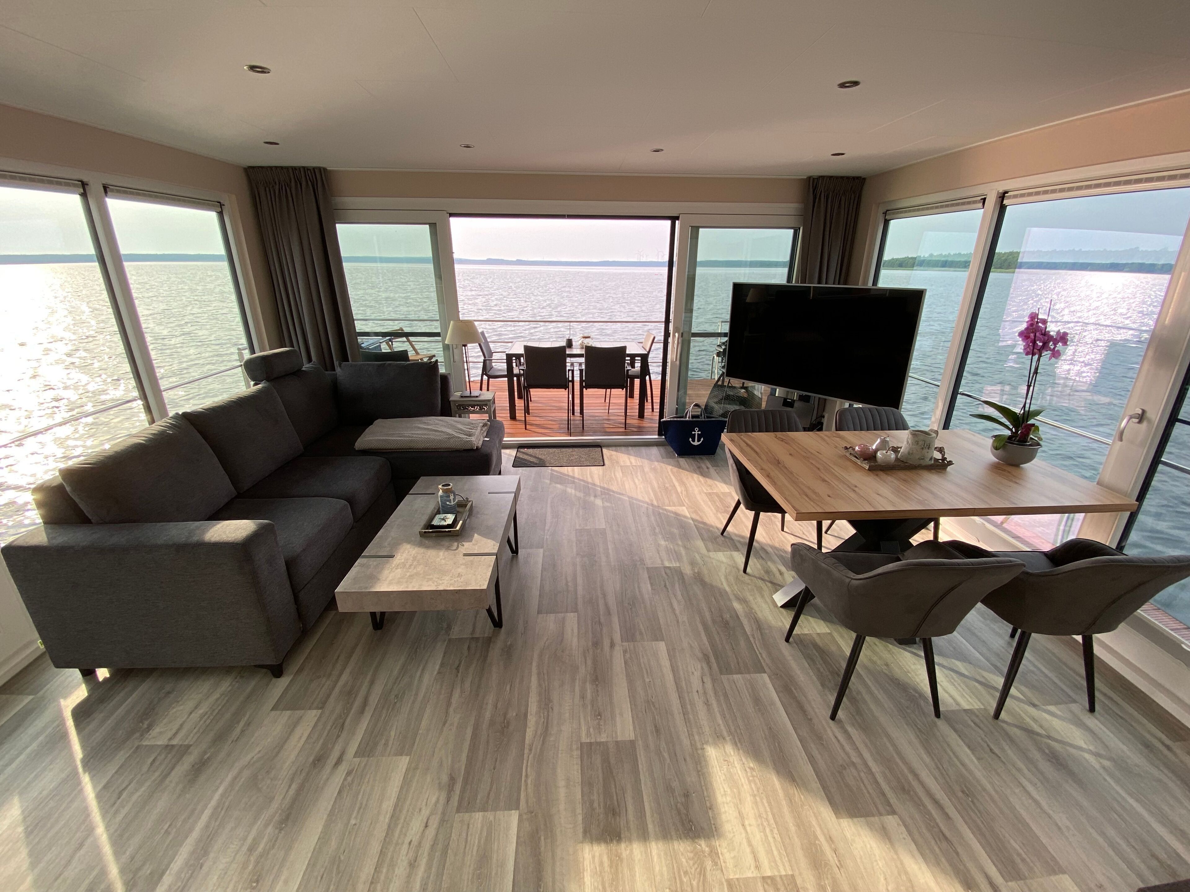 6. Floating Vacation Home Albatros - Floating Vacation Homes Gräbendorfer See - Brandenburg