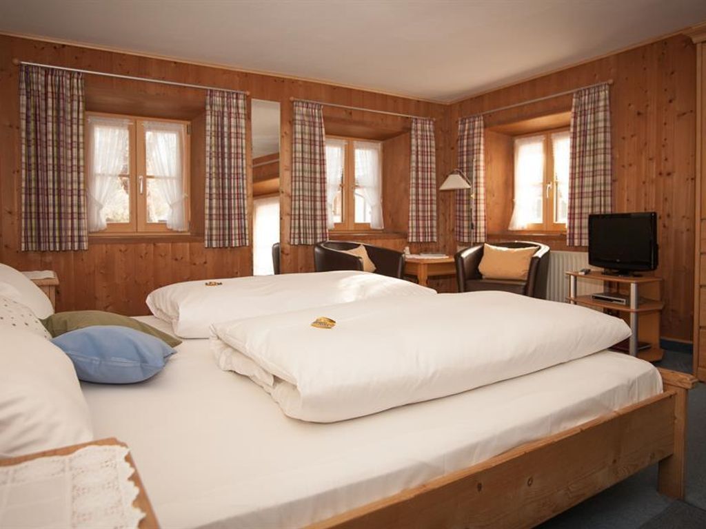 Doppelzimmer - Gästehaus Christel Unruh - Oberammergau