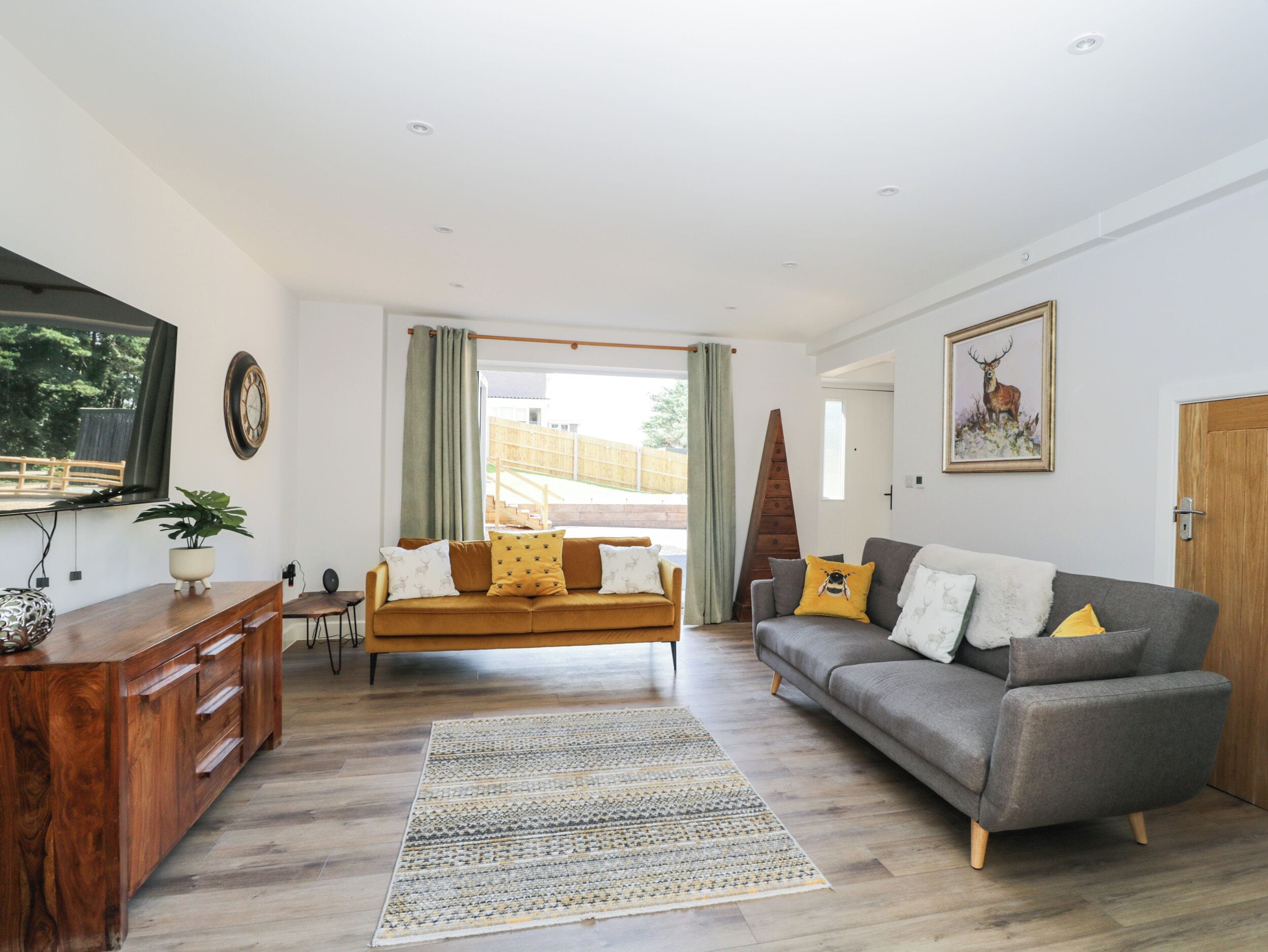 Stag Cottage, Family Friendly, With Hot Tub In Lytchett Matravers - Wareham