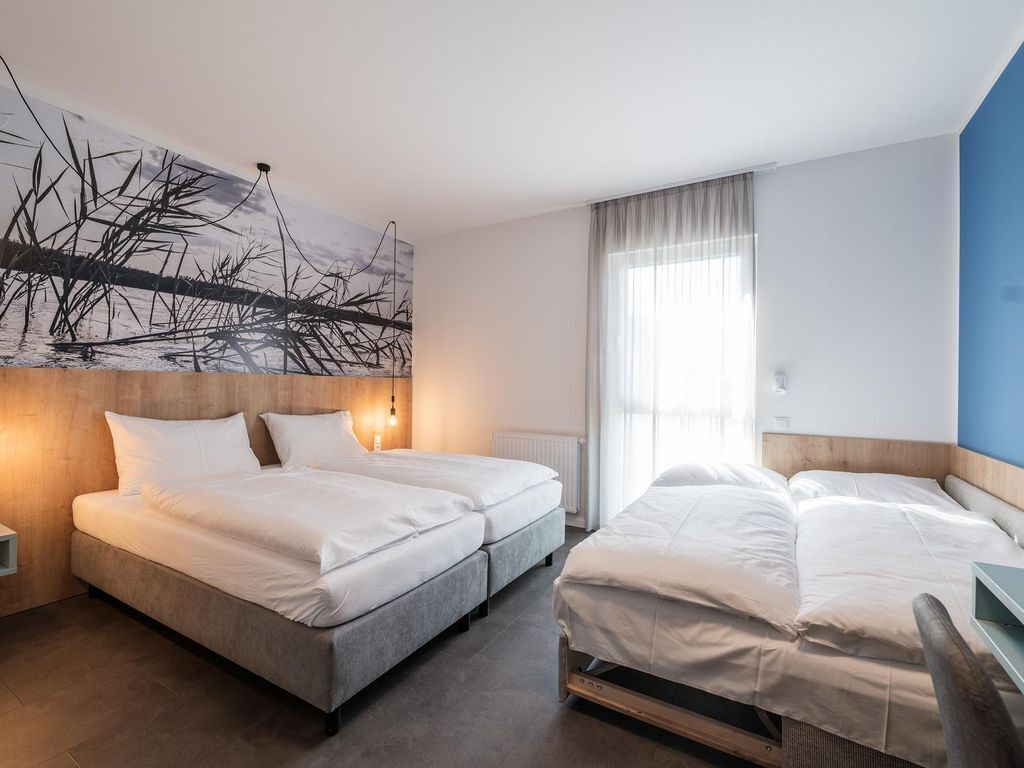 Familienzimmer, Dusche, Wc - Lakeside77 Hotel - Lake Neusiedl