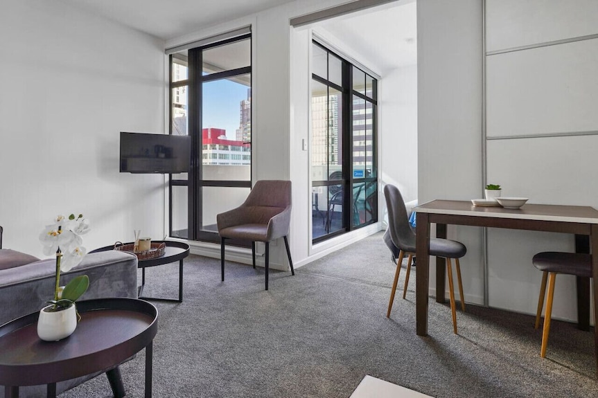 Gorgeous Cityscape Cbd Apartment With Aircon - Gion