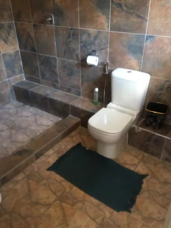 Garden 2 - En-suite - Harare