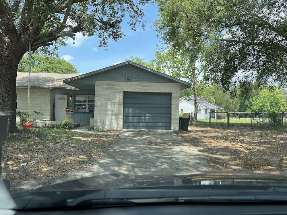 Zenhomes In Brandon Near Tampa & Valrico - Brandon, MB