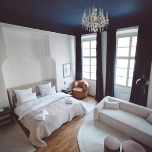 Quarto Duplo Panorâmico | Minibar, com mobília individualizada, secretária 