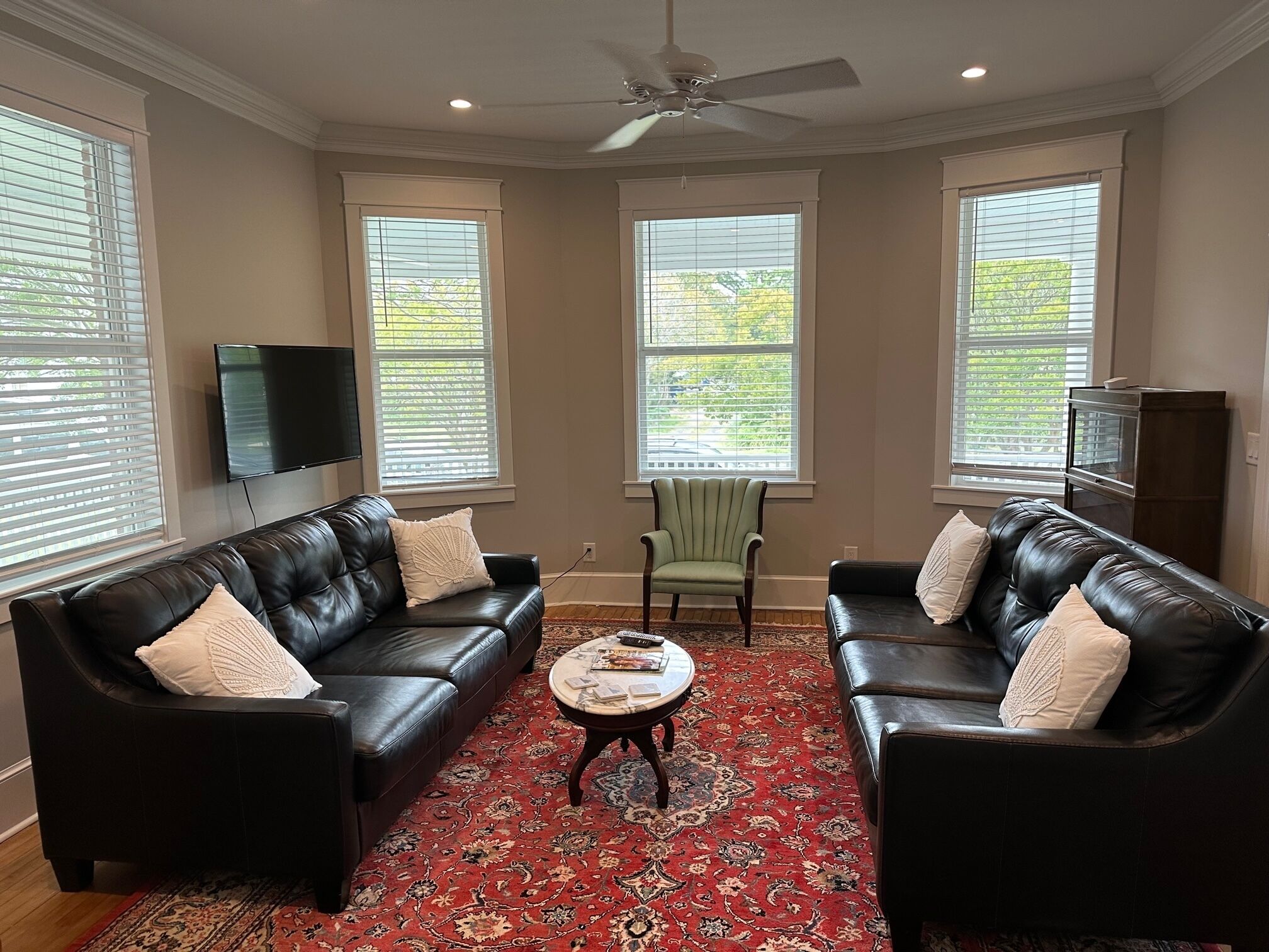 Spacious Restored 1914 Historic Home Steps From The Beach. - Cape Charles, VA