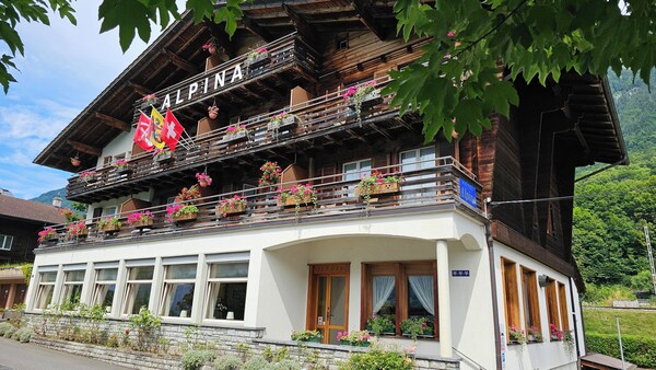 Boutique Hotel Alpina (Adults Only) - Ringgenberg