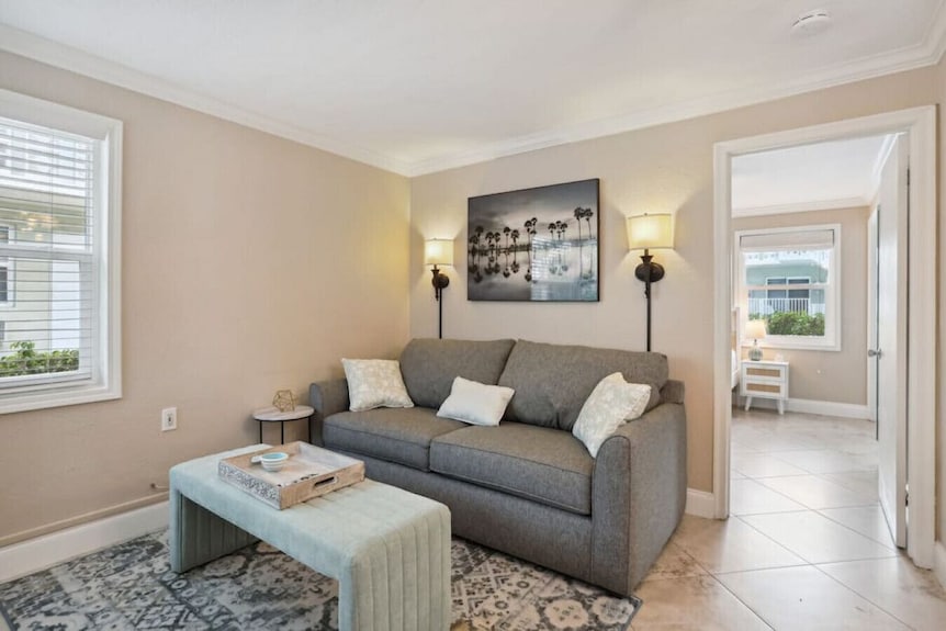 Heated Pool Steps From The Beach - Pompano Beach, FL